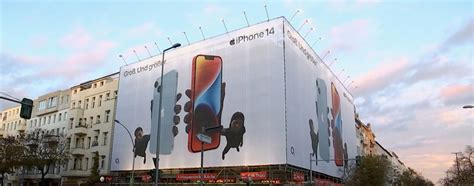 Iphone Plakat Statt Sonnenlicht Apple Reklame Hängt Regelwidrig