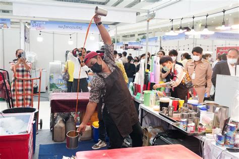 โลกธุรกิจ สสวผนึก ศอบต จัดงาน‘น้องมะเฟือง ชวนช้อปของดี Sme Fun Fair