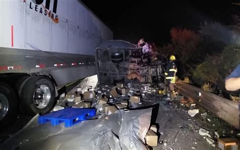 Accidente en la carretera Mazatlán Tepic deja cinco personas sin vida y