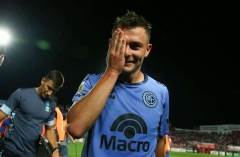 Correio Do Povo Penedo Vasco Inicia Conversas Por Volante Santiago