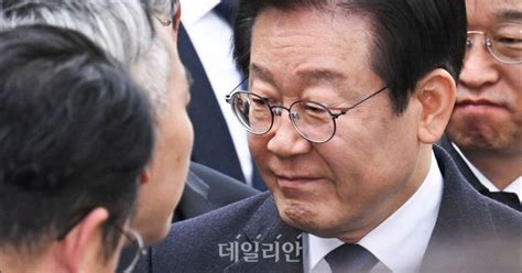 새해에도 줄재판 아랑곳 않는 이재명조기대선 사활거는 민주당