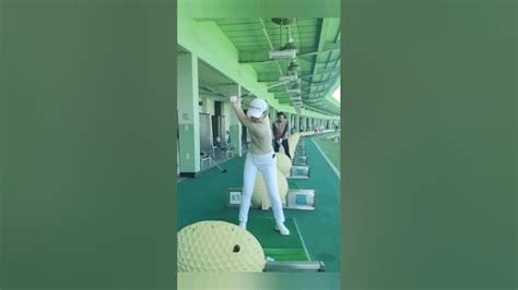 어깬 힘 빼고 헤드무게로만 툭~~ 슬로우 ️ ️ ️ Golfswing 골프스윙 Youtube