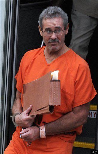 How Allen Stanfords Sec Connections Enabled His 7 Billion Ponzi