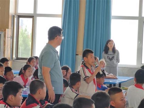 娜荷芽未检 · 第224期 鄂托克旗人民检察院：法治宣讲进校园为未成年人的健康成长保驾护航 知乎
