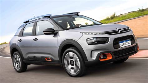 Citroën C4 Cactus 2024 ganha mais tecnologia e design de série especial ...