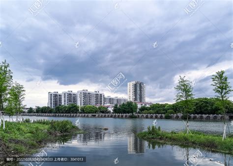 湖北远安县桃花岛湿地生态公园城镇风貌建筑摄影摄影素材汇图网
