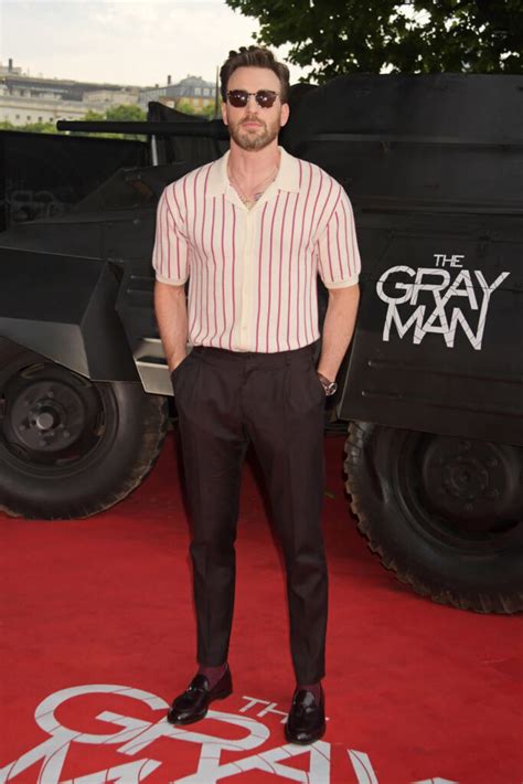 Ryan Gosling Chris Evans Regé Jean Page Attend The Gray Man London