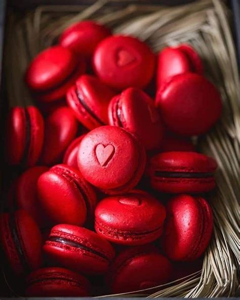 Red Velvet Macarons Artofit