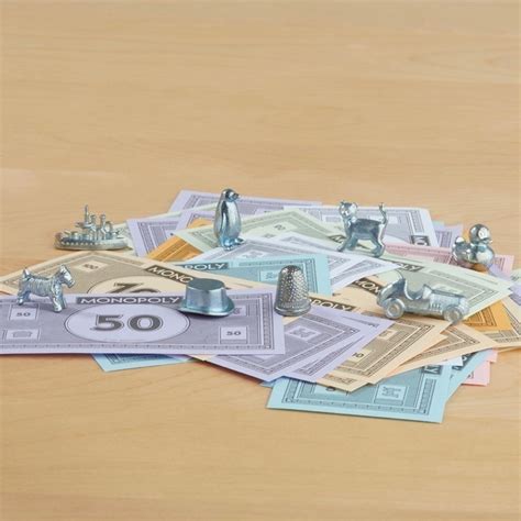 بازی مونوپولی Monopoly Classic بگو سیب