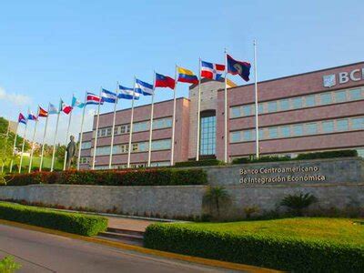 BCIE Logra El Cumplimiento De Los Objetivos Ambientales En Su Oficina En El Salvador
