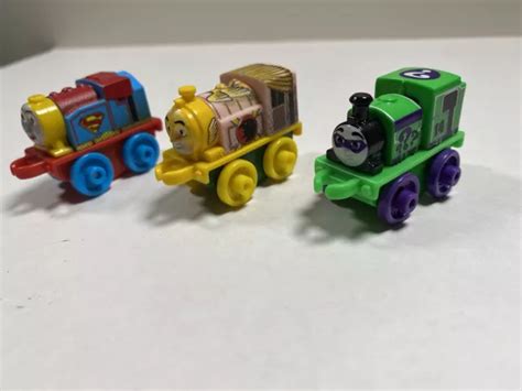 Thomas And Friends Minis Supergirl Rosie Hawkman Viktor Et Riddler