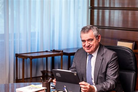 El Sector Conservador Del Constitucional Considera Que La Exclusión