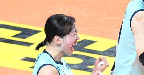 사진 권민지짜릿한 포효