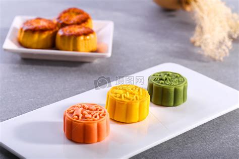 水果月饼高清图片下载 正版图片500501342 摄图网