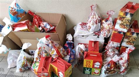 ХУМАНИТАРНА АКЦИЈА НОВОГОДИШЊИ ПАКЕТИЋ У СВАКИ ДОМ Радио Телевизија