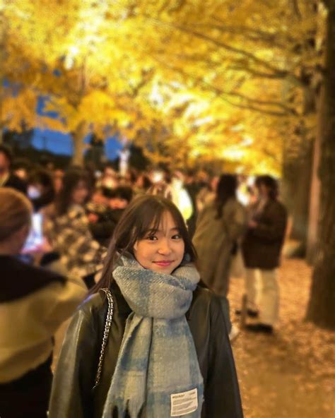 新井美羽さんのインスタグラム写真 新井美羽instagram 「🍁🍂 新井美羽 トップコート」11月27日 22時07分 Miu