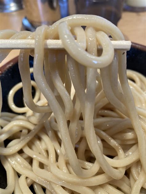 松尾アキト 中華蕎麦ひら井 On Twitter くり山 ・つけめん小中華そば 甘辛酸の効いたつけ汁と小麦の風味豊かな太麺がマッチして