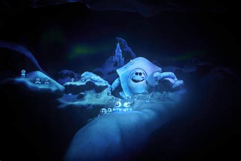 画像1522 香港ディズニーランド、世界初「アナ雪」エリア「ワールド・オブ・フローズン」11月20日誕生 モデルプレス