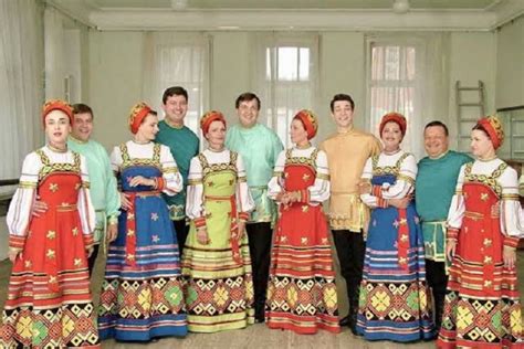 Pakaian Adat Rusia Galeri Nusantara