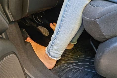 Is It Illegal To Drive Barefoot Do You Have To Wear Shoes Car Fix Boss
