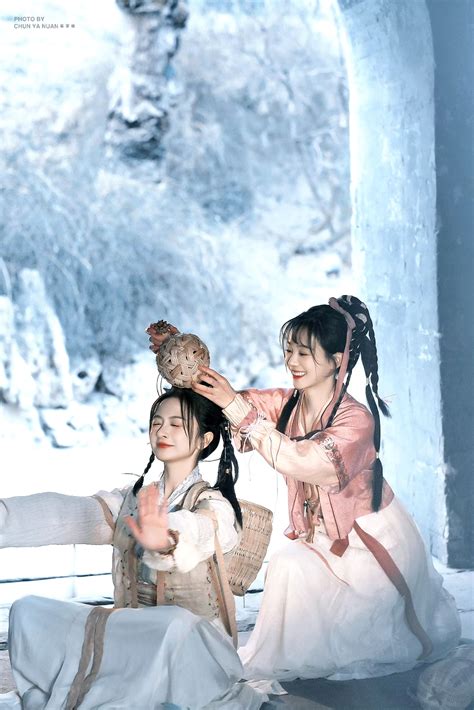 师姐与小师妹 胡意璇 厉嘉琪 cr 春 堆糖美图壁纸兴趣社区