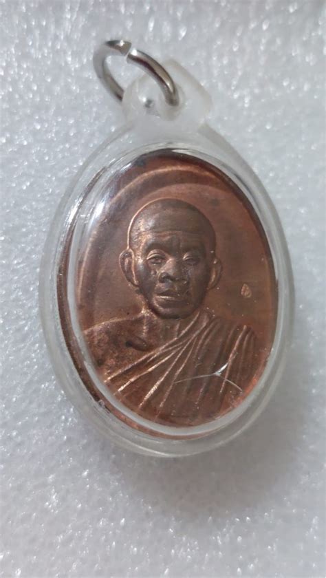 Thai Amulet Hobbies And Toys Memorabilia And Collectibles Religious