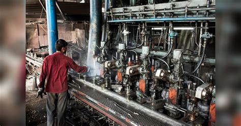 Indias Manufacturing Pmi Hits Three Month High In November Khaleej Times