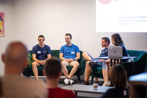 Na Odličnom Summer Tech Eventu Raspravljalo Se O Arhitekturi Softwarea