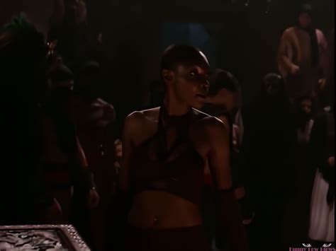 Ballbusting Fight Jaime Pressly Mortal Kombat Conquest At 3 04 Kick In