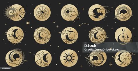 구름 달 태양 별 세트 아시아 원 패턴 벡터 컬렉션 동양 중국어 일본어 한국 스타일 검은 색 배경에 격리 된 선 손으로 그린 그림입니다 복고풍 요소 세트입니다 금색에 대한