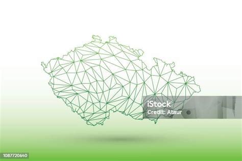 チェコ共和国地図ベクトル緑色幾何学接続線を明るい背景の図意味強いネットワーク上の三角形を使用しての つながりのベクターアート素材や画像を