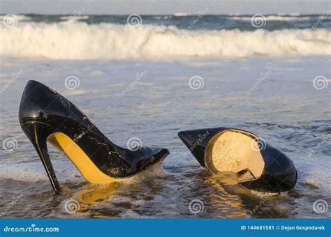 Lost High Heeled Shoes Stock Image Image Of Sand Heel 144681581