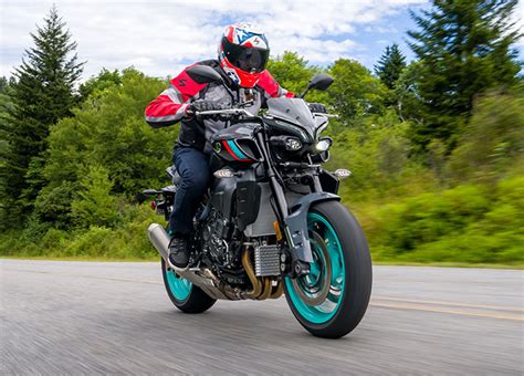 2022 Yamaha Mt 10 Video Review Reloaded Devils World News