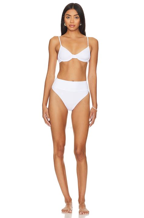 Beach Riot Camilla Bikini Top In White Revolve