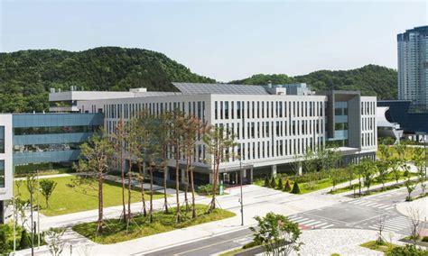 Development In Combinatorics 5th Workshop 2025 Extremal Combinatorics