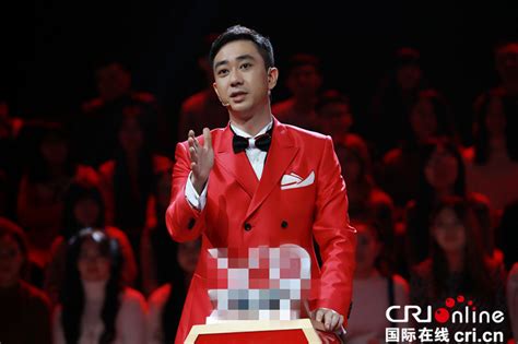 瞿颖“男友”现场曝光 大张伟澄清与王思聪不和 国际在线