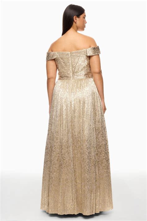 Off The Shoulder Gown By Aidan Mattox Rent The Runway