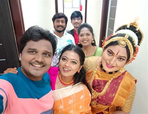 Mysuru Dasara 2023 Kuchupudi Dancer Basavaraju Dresses Up As Woman