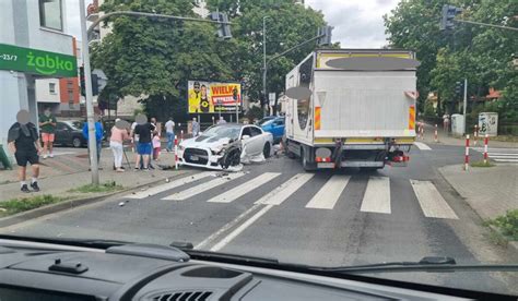 Wypadek W Toruniu Droga Jest Zablokowana