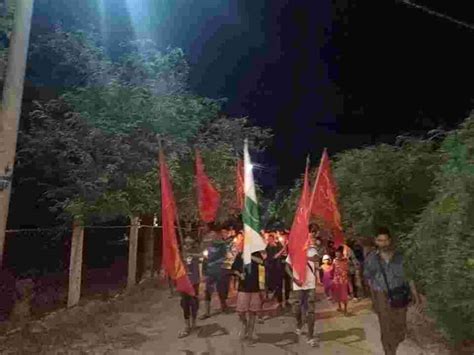 ဝက်လက်မြို့နယ်တွင် စစ်အာဏာရှင် တော်လှန်ရေး ညသပိတ် ပြုလုပ် Khit Thit Media