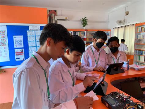 រោងពុម្ពបញ្ញា យុវជនជាទំពាំងស្នងឬស្សី Facebook