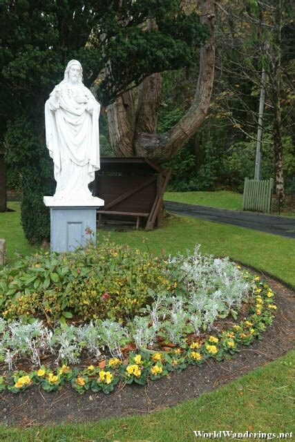 Going To Kylemore Abbey