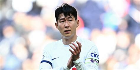 Offer Ready Spurs Hold Talks Over £43m Poacher Whod Make Son Unplayable