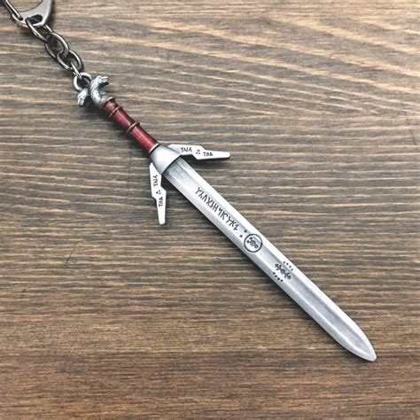 Брелок "Меч Геральта" | madeinmordor.ru