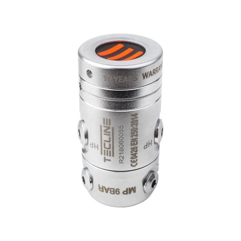 1 St Stage R2 TEC With 5 Th LP Port EN250A Dive Systems