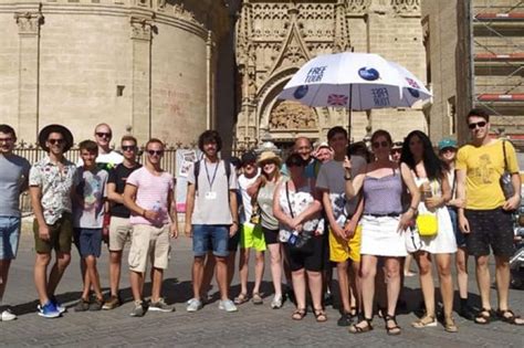 Free Tour Seville White Umbrella Tours