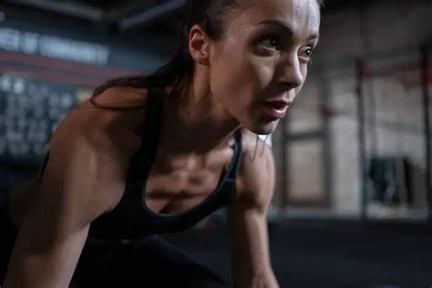Explore The Odor 3 Reasons Why Does Sweat Smell Like Vinegar