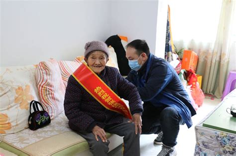 碧江区：佳节送喜报，走心又暖心家属军属军地