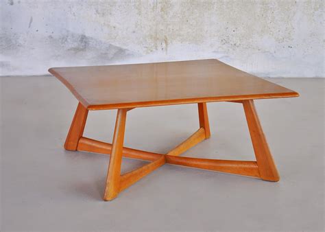 Select Modern Heywood Wakefield Coffee Or Cocktail Table