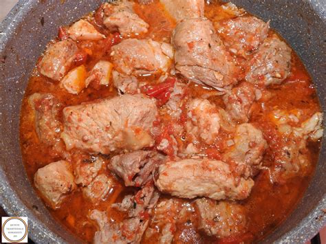 Friptura De Porc La Ceaun Reteta Retetetraditionaleromanesti Ro